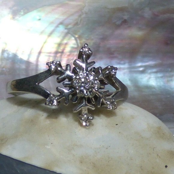 Disney | Jewelry | 6ctw Enchanted Disney Diamond Elsa Frozen Snowflake ...
